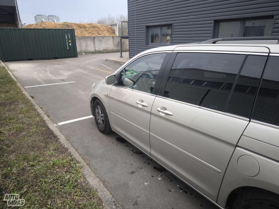 Honda Odyssey 2006 in Kaunas, with an engine capacity of 3.50 L and mileage of 188 thousand km for 6200 €, photo 4 on AUTOMOTO.COM.LV