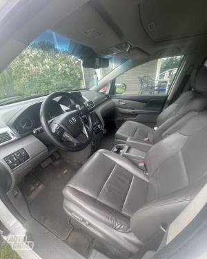 Balts Honda Odyssey 2014 Alīta, ar dzinēja tilpumu 3.50 L un nobraukumu 246 tūkst. km par 11000 €, foto 15 vietnē AUTOMOTO.COM.LV
