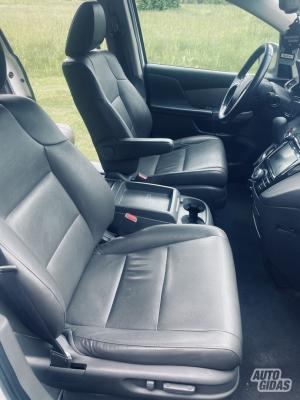Balts Honda Odyssey 2014 Alīta, ar dzinēja tilpumu 3.50 L un nobraukumu 246 tūkst. km par 11000 €, foto 13 vietnē AUTOMOTO.COM.LV
