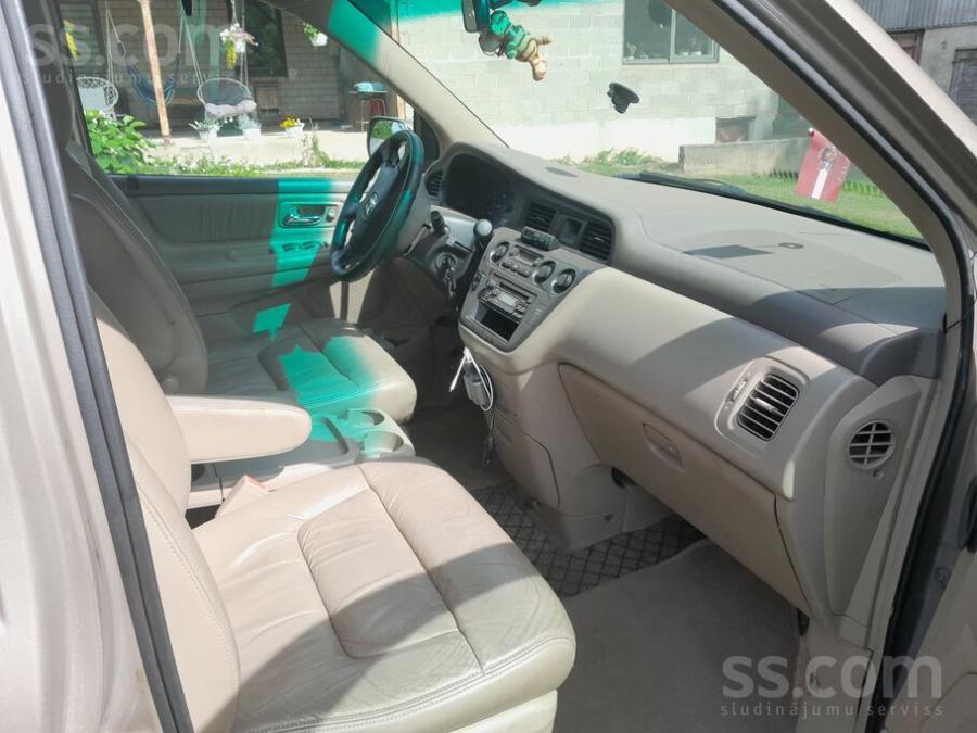 Dzeltens Honda Odyssey 2003 Tukums, ar dzinēja tilpumu 3.50 L un nobraukumu 263 tūkst. km par 1099 €, foto 10 vietnē AUTOMOTO.COM.LV