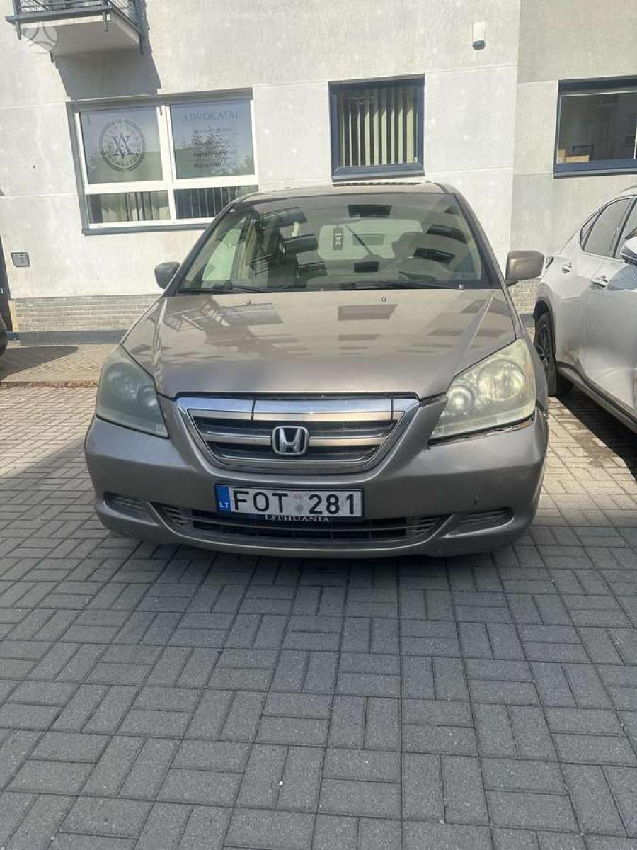 Dzeltens Honda Odyssey 2007 Viļņa, ar dzinēja tilpumu 3.50 L un nobraukumu 300 tūkst. km par 1200 €, foto 1 vietnē AUTOMOTO.COM.LV