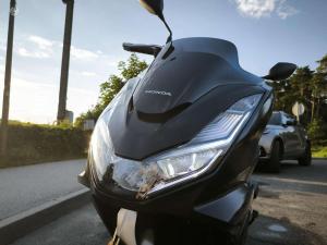 Melns Honda PCX 2023 Kauņa, ar dzinēja tilpumu 0.13 L un nobraukumu 5 tūkst. km par 2350 €, foto 9 vietnē AUTOMOTO.COM.LV