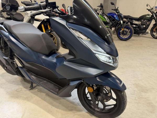 Синий Хонда PCX 2024 в Шяуляй, объемом двигателя 0.13 л и пробегом 2 тыс. км за 2750 €, фото 7 на AUTOMOTO.COM.LV
