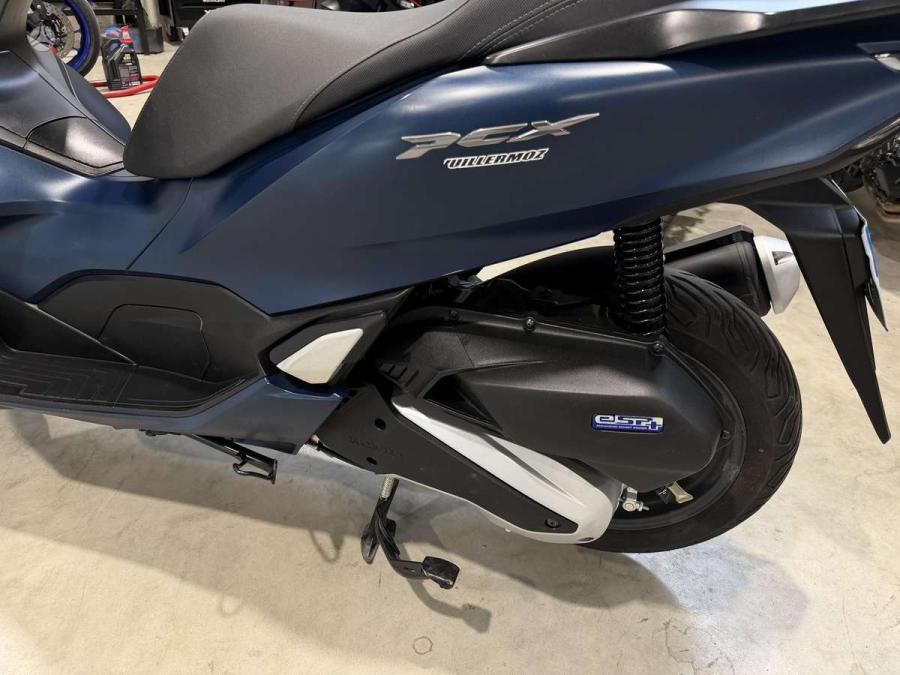 Синий Хонда PCX 2024 в Шяуляй, объемом двигателя 0.13 л и пробегом 2 тыс. км за 2750 €, фото 16 на AUTOMOTO.COM.LV