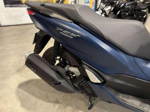 Синий Хонда PCX 2024 в Шяуляй, объемом двигателя 0.13 л и пробегом 2 тыс. км за 2500 €, фото 6 на AUTOMOTO.COM.LV