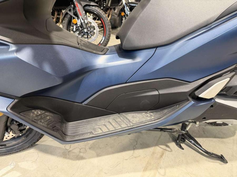 Синий Хонда PCX 2024 в Шяуляй, объемом двигателя 0.13 л и пробегом 2 тыс. км за 2500 €, фото 13 на AUTOMOTO.COM.LV