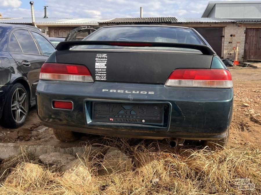Honda Prelude 1997 in Sirvintos, with an engine capacity of 2.00 L and mileage of 170 thousand km for 500 €, photo 6 on AUTOMOTO.COM.LV