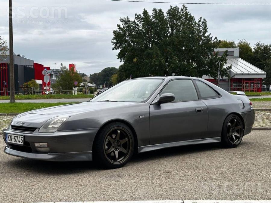 Pelēks Honda Prelude 1997 Rīga, ar dzinēja tilpumu 2.20 L un nobraukumu 259 tūkst. km par 4500 €, foto 3 vietnē AUTOMOTO.COM.LV