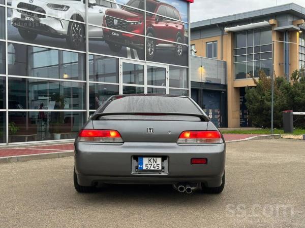 Pelēks Honda Prelude 1997 Rīga, ar dzinēja tilpumu 2.20 L un nobraukumu 259 tūkst. km par 4500 €, foto 5 vietnē AUTOMOTO.COM.LV