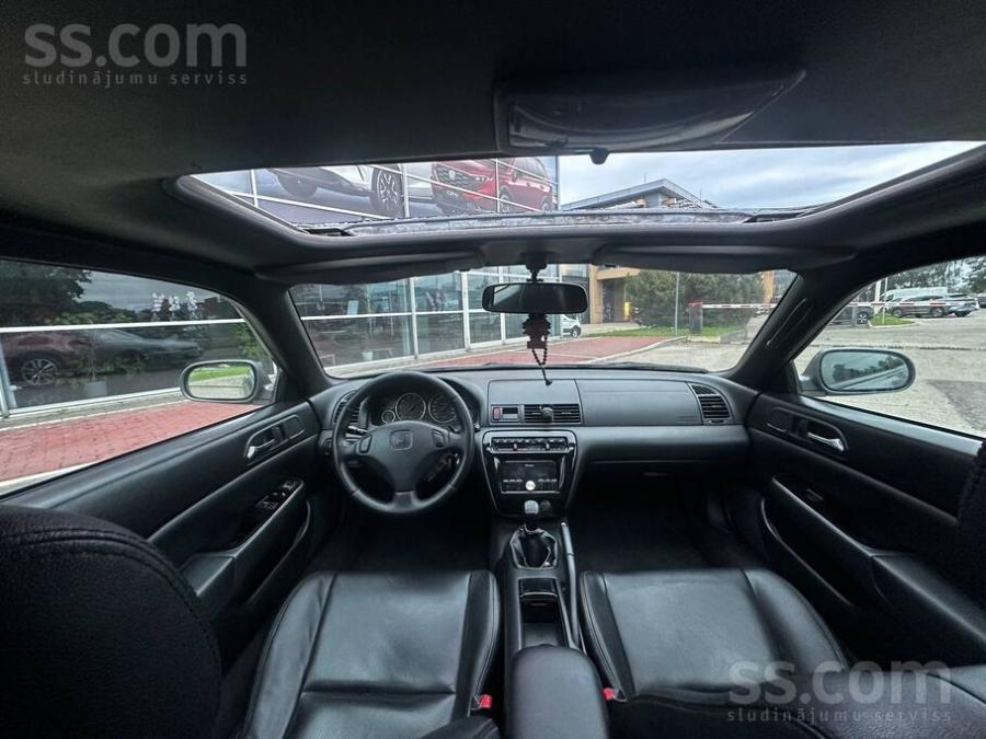 Pelēks Honda Prelude 1997 Rīga, ar dzinēja tilpumu 2.20 L un nobraukumu 259 tūkst. km par 4500 €, foto 6 vietnē AUTOMOTO.COM.LV