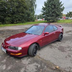 Red Honda Prelude 1994 in Alytus, with an engine capacity of 2.00 L and mileage of 123 thousand km for 6750 €, photo  on AUTOMOTO.COM.LV