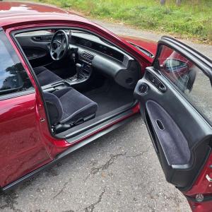 Red Honda Prelude 1994 in Alytus, with an engine capacity of 2.00 L and mileage of 123 thousand km for 6750 €, photo 10 on AUTOMOTO.COM.LV