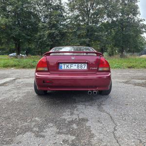 Red Honda Prelude 1994 in Alytus, with an engine capacity of 2.00 L and mileage of 123 thousand km for 6750 €, photo 16 on AUTOMOTO.COM.LV