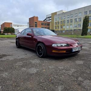 Red Honda Prelude 1994 in Alytus, with an engine capacity of 2.00 L and mileage of 123 thousand km for 6750 €, photo 18 on AUTOMOTO.COM.LV