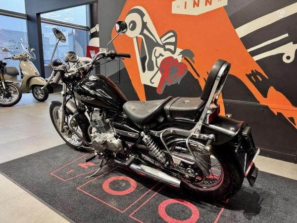 Black Honda Rebel 1997 in Vilnius, with an engine capacity of 0.13 L and mileage of 31 thousand km for 1599 €, photo 5 on AUTOMOTO.COM.LV
