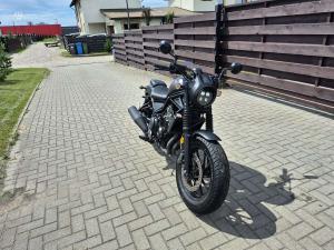 Black Honda Rebel 2020 in Vilnius, with an engine capacity of 0.50 L and mileage of 12 thousand km for 5100 €, photo 3 on AUTOMOTO.COM.LV
