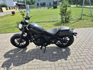Black Honda Rebel 2020 in Vilnius, with an engine capacity of 0.50 L and mileage of 12 thousand km for 5100 €, photo 5 on AUTOMOTO.COM.LV