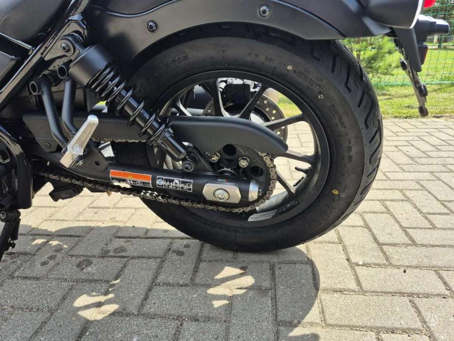 Black Honda Rebel 2020 in Vilnius, with an engine capacity of 0.50 L and mileage of 12 thousand km for 5100 €, photo 8 on AUTOMOTO.COM.LV