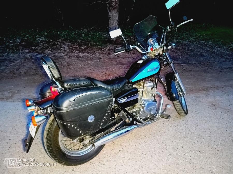 Honda Rebel 2000 in Vilnius, with an engine capacity of 0.13 L and mileage of 35 thousand km for 1500 €, photo 4 on AUTOMOTO.COM.LV