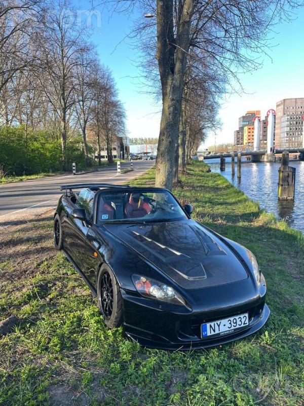 Melns Honda S2000 2006 Rīga, ar dzinēja tilpumu 2.00 L un nobraukumu 133 tūkst. km par 28990 €, foto 5 vietnē AUTOMOTO.COM.LV