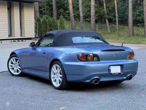 Blue Honda S2000 2006 in Vilnius, with an engine capacity of 2.16 L and mileage of 155 thousand km for 28000 €, photo 4 on AUTOMOTO.COM.LV