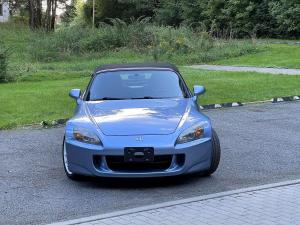 Blue Honda S2000 2006 in Vilnius, with an engine capacity of 2.16 L and mileage of 155 thousand km for 28000 €, photo 9 on AUTOMOTO.COM.LV