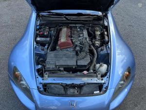 Blue Honda S2000 2006 in Vilnius, with an engine capacity of 2.16 L and mileage of 155 thousand km for 28000 €, photo 14 on AUTOMOTO.COM.LV