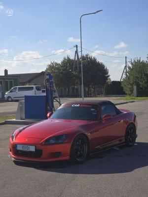 Sarkans Honda S2000 2001 Kauņa, ar dzinēja tilpumu 2.00 L un nobraukumu 117 tūkst. km par 18500 €, foto 11 vietnē AUTOMOTO.COM.LV