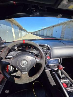 Sarkans Honda S2000 2001 Kauņa, ar dzinēja tilpumu 2.00 L un nobraukumu 117 tūkst. km par 18500 €, foto 19 vietnē AUTOMOTO.COM.LV