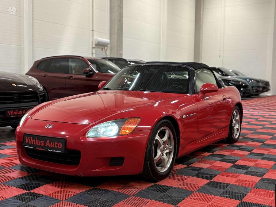 Sarkans Honda S2000 2002 Viļņa, ar dzinēja tilpumu 2.00 L un nobraukumu 286 tūkst. km par 16990 €, foto 26 vietnē AUTOMOTO.COM.LV