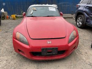 Sarkans Honda S2000 2002 Viļņa, ar dzinēja tilpumu 2.00 L un nobraukumu 281 tūkst. km par 18900 €, foto 22 vietnē AUTOMOTO.COM.LV