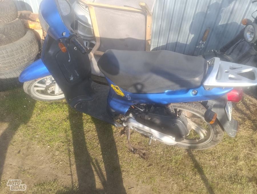 Honda SH 2001 Viļņa, ar dzinēja tilpumu 0.10 L un nobraukumu 0 tūkst. km par 600 €, foto 3 vietnē AUTOMOTO.COM.LV