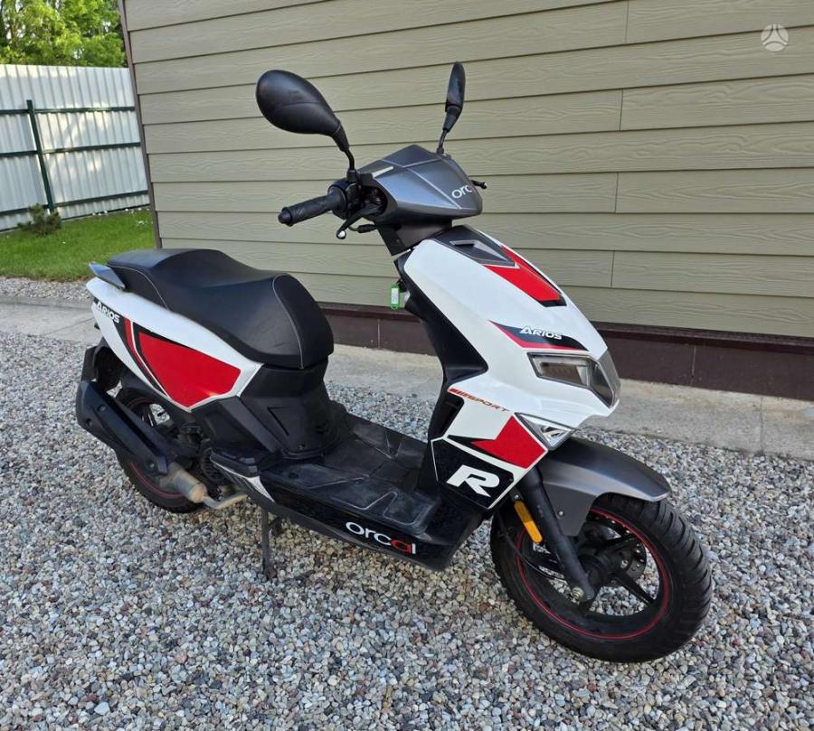 Balts Honda SH 2021 Pasvalys, ar dzinēja tilpumu 50.00 L un nobraukumu 12 tūkst. km par 799 €, foto 3 vietnē AUTOMOTO.COM.LV