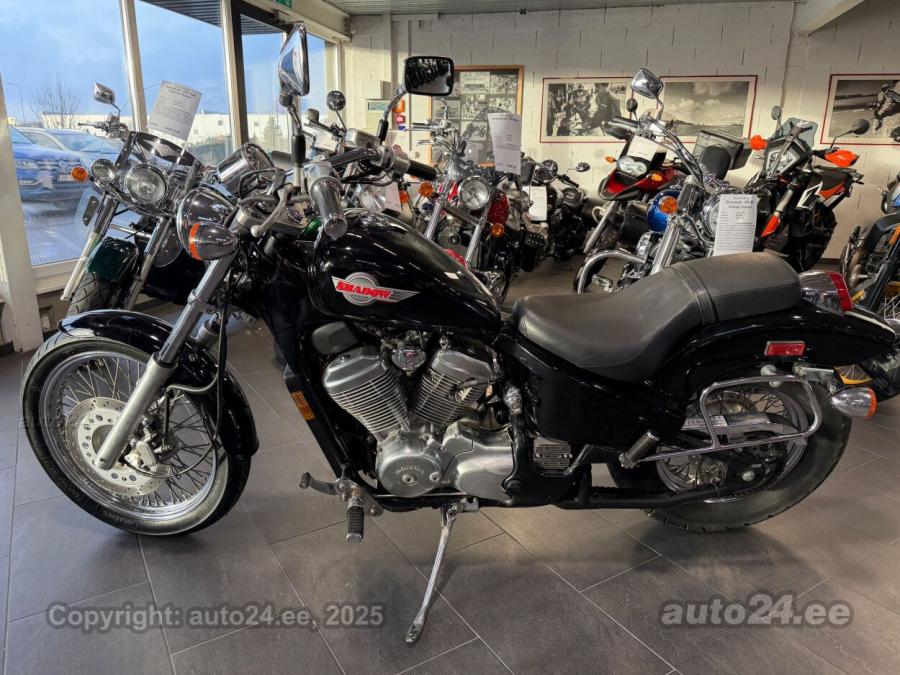 Black Honda Shadow 600 1993 in Tallinn, with an engine capacity of 0.58 L and mileage of 21 thousand km for 1990 €, photo 11 on AUTOMOTO.COM.LV