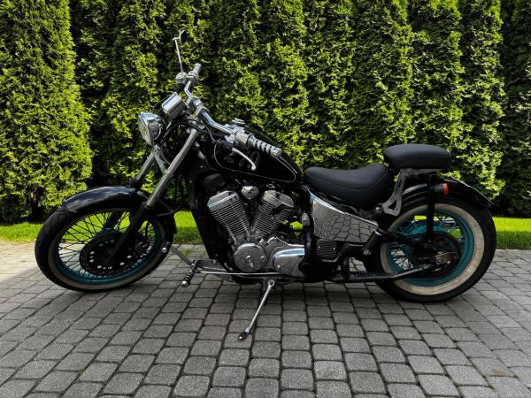 Melns Honda Shadow 600 1996 Kauņa, ar dzinēja tilpumu 0.80 L un nobraukumu 23 tūkst. km par 2500 €, foto 3 vietnē AUTOMOTO.COM.LV
