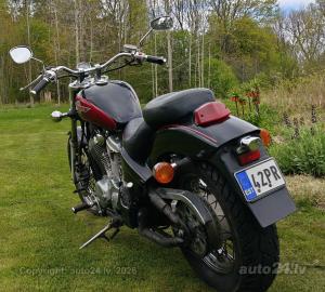 Melns Honda Shadow 600 1996 Pērnava, ar dzinēja tilpumu 0.58 L un nobraukumu 65 tūkst. km par 3150 €, foto 7 vietnē AUTOMOTO.COM.LV