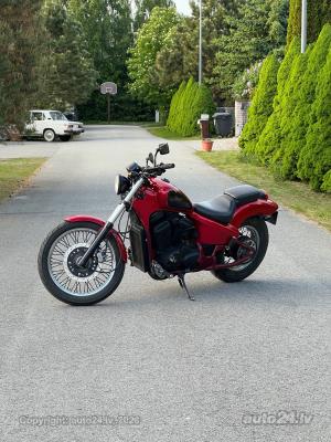 Honda Shadow 600 1992 Tallina, ar dzinēja tilpumu 0.60 L un nobraukumu 50 tūkst. km par 3390 €, foto 3 vietnē AUTOMOTO.COM.LV