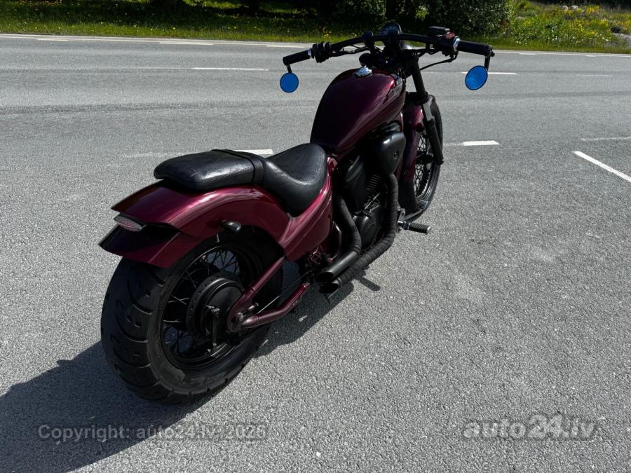 Красный Хонда Shadow 600 1988 в Таллин, объемом двигателя 0.60 л и пробегом 85 тыс. км за 2799 €, фото 8 на AUTOMOTO.COM.LV