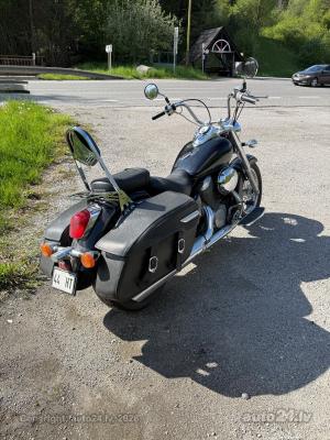 Black Honda Shadow 750 2000 in Tallinn, with an engine capacity of 0.75 L and mileage of 48 thousand km for 3850 €, photo 5 on AUTOMOTO.COM.LV