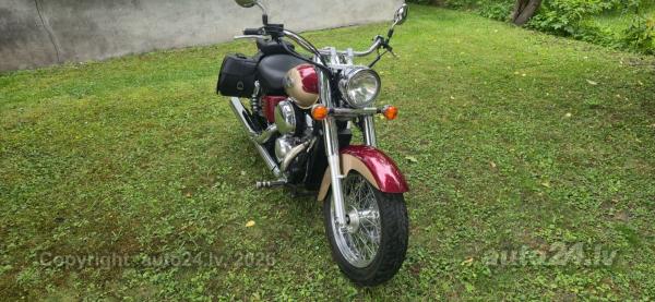 Melns Honda Shadow 750 2001 Tallina, ar dzinēja tilpumu 0.75 L un nobraukumu 54 tūkst. km par 4500 €, foto 2 vietnē AUTOMOTO.COM.LV