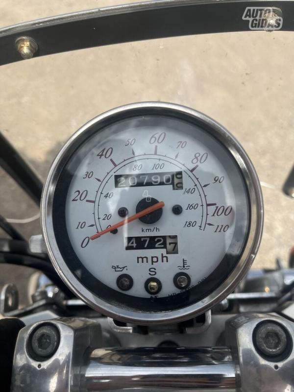 Black Honda Shadow 2005 in Jonava, with an engine capacity of 1.10 L and mileage of 20 thousand km for 3000 €, photo 3 on AUTOMOTO.COM.LV