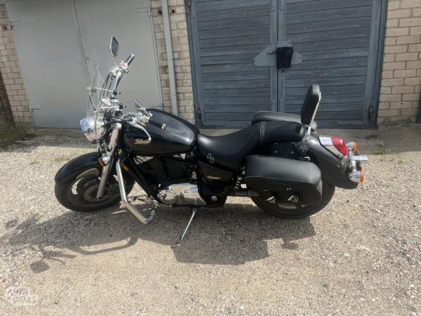Black Honda Shadow 2005 in Jonava, with an engine capacity of 1.10 L and mileage of 20 thousand km for 3000 €, photo 6 on AUTOMOTO.COM.LV