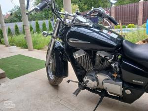 Black Honda Shadow 2009 in Vilnius, with an engine capacity of 0.75 L and mileage of 9 thousand km for 4500 €, photo 13 on AUTOMOTO.COM.LV