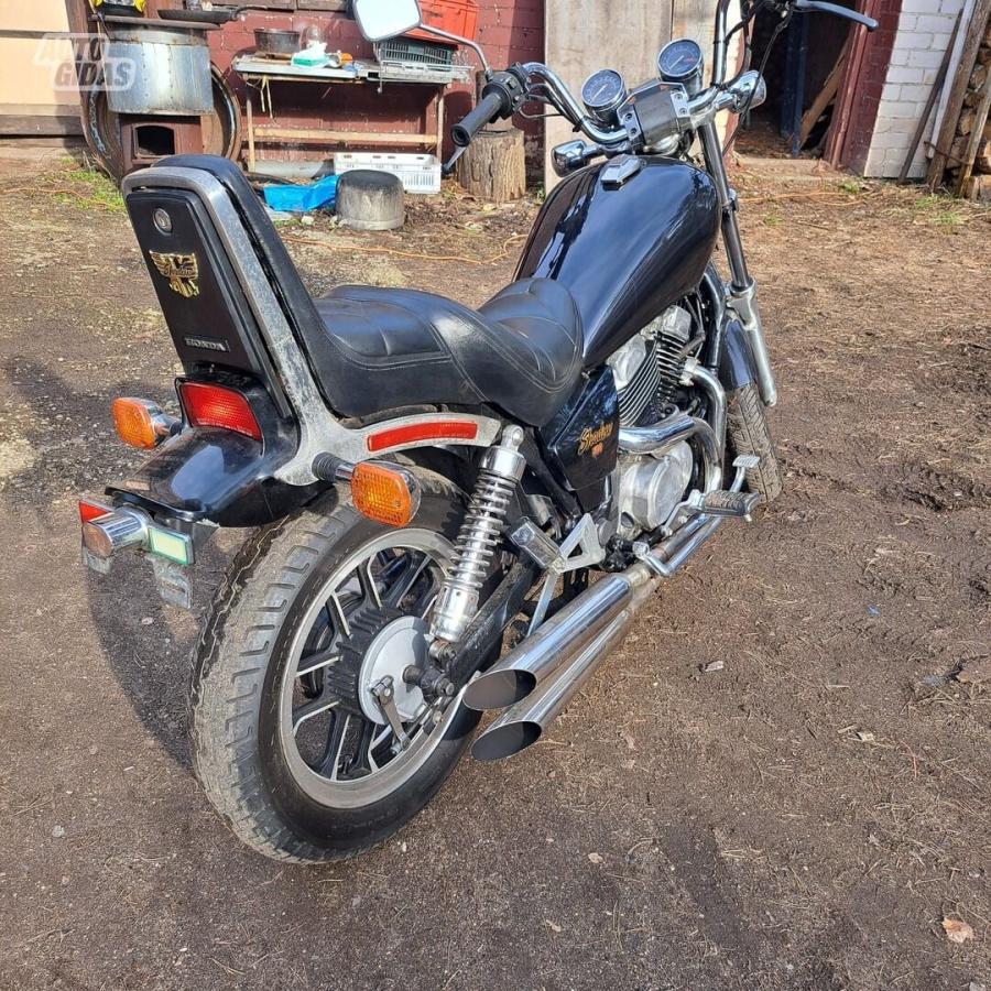 Honda Shadow 1987 in Kaunas, with an engine capacity of 0.50 L and mileage of 0 thousand km for 1100 €, photo 5 on AUTOMOTO.COM.LV