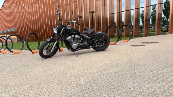Honda Shadow 1989 Ventspils, ar dzinēja tilpumu 0.60 L un nobraukumu 0 tūkst. km par 4200 €, foto 1 vietnē AUTOMOTO.COM.LV
