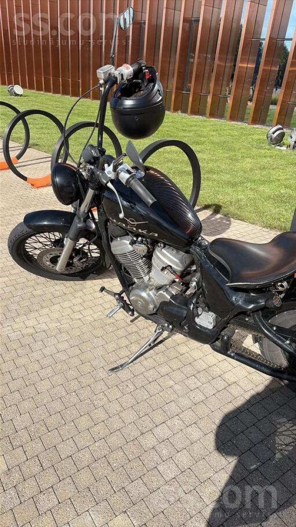 Honda Shadow 1989 Ventspils, ar dzinēja tilpumu 0.60 L un nobraukumu 0 tūkst. km par 4200 €, foto 4 vietnē AUTOMOTO.COM.LV