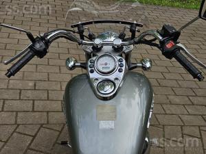 Honda Shadow 2000 in Riga, with an engine capacity of 0.13 L and mileage of 0 thousand km for 2850 €, photo 6 on AUTOMOTO.COM.LV