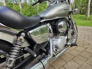 Honda Shadow 2000 in Riga, with an engine capacity of 0.13 L and mileage of 0 thousand km for 2850 €, photo 7 on AUTOMOTO.COM.LV