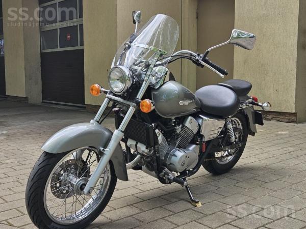 Honda Shadow 2000 Rīga, ar dzinēja tilpumu 0.13 L un nobraukumu 0 tūkst. km par 2850 €, foto 4 vietnē AUTOMOTO.COM.LV