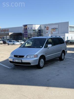 Pelēks Honda Shuttle 1999 Kuldīga, ar dzinēja tilpumu 2.30 L un nobraukumu 480 tūkst. km par 700 €, foto 1 vietnē AUTOMOTO.COM.LV